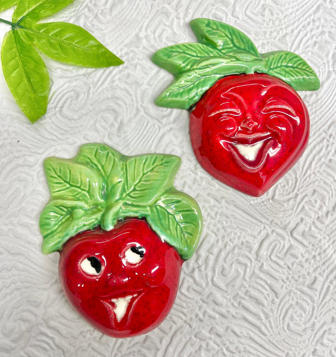Vintage Chalkware Wall Decor, Tomato, Radish, Vegetable Pair, Mid ...