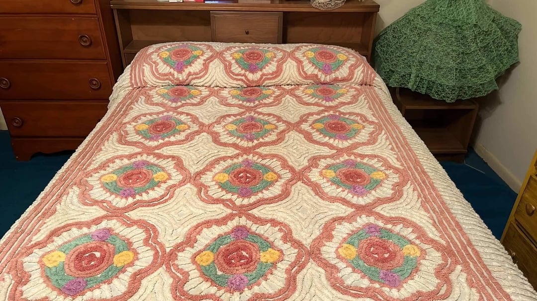 vintage chenille bedspread 1950s pink and cream full size spread ...