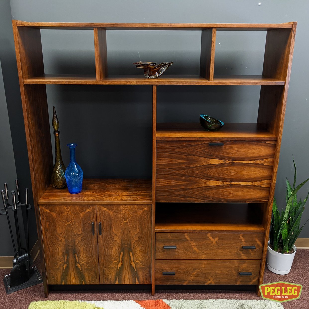 Mid-Century Modern rosewood room divider | Peg Leg Vintage - Beltsville ...