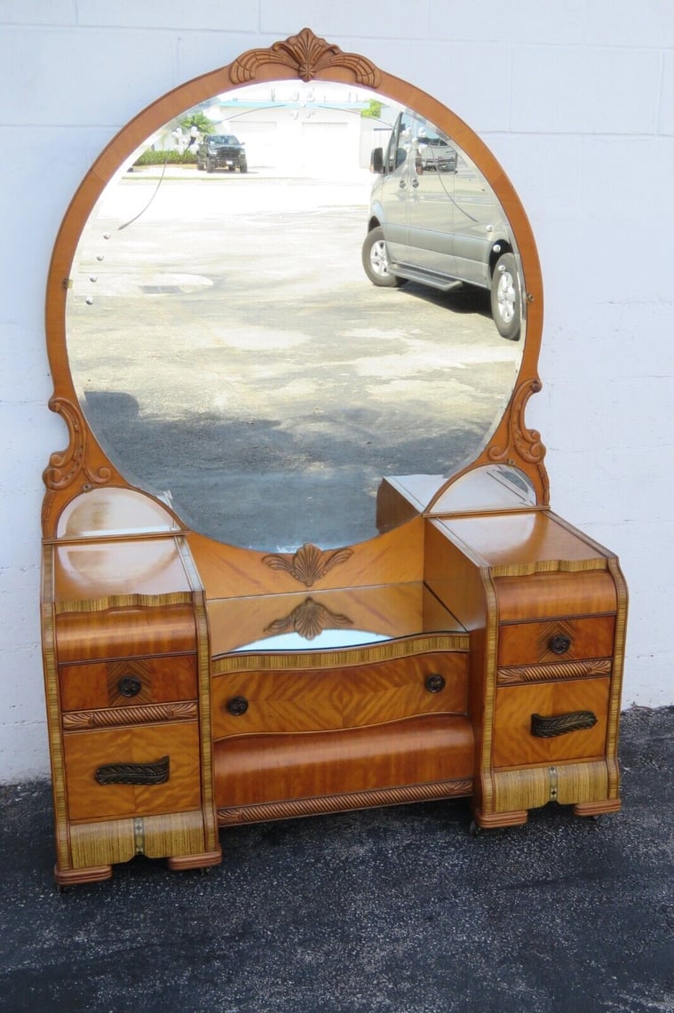 Art Deco Waterfall 1920s Carved Vanity Makeup Dressing Table with ...
