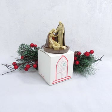 Vintage Nativity Scene Mini Manger Display - Holy Family - | Highland ...