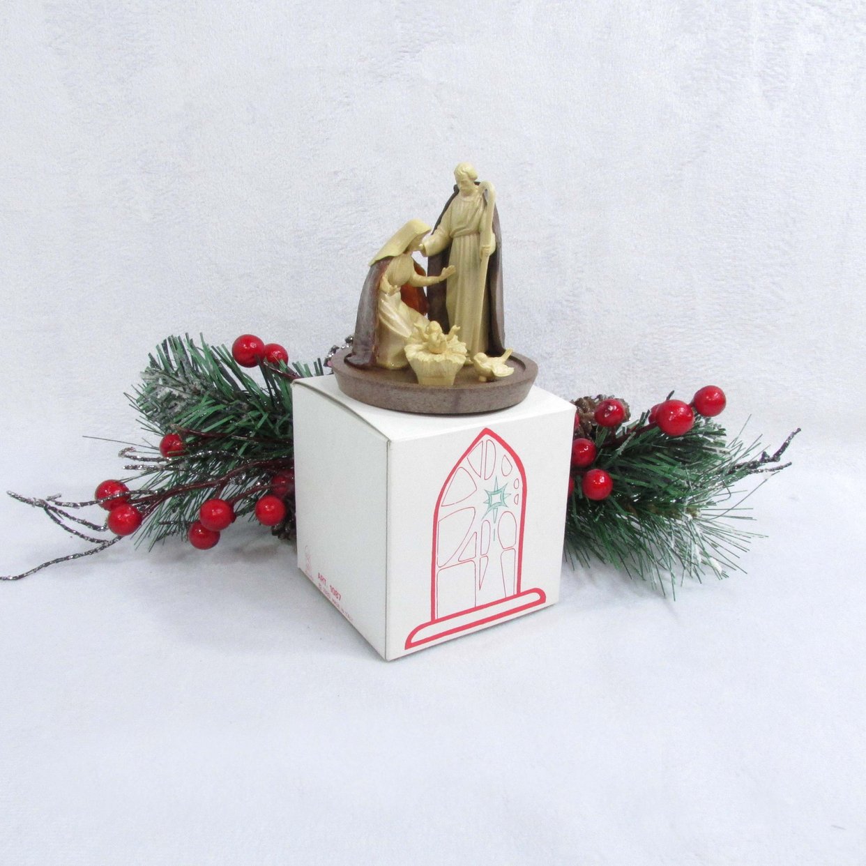 Vintage Nativity Scene Mini Manger Display - Holy | Highland Heart ...