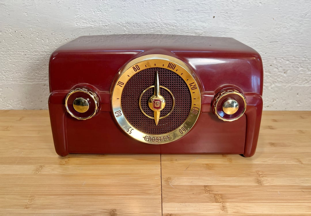 1950 Crosley Coloradio Dark Red Bakelite Radio 10-138 Elec Restored ...