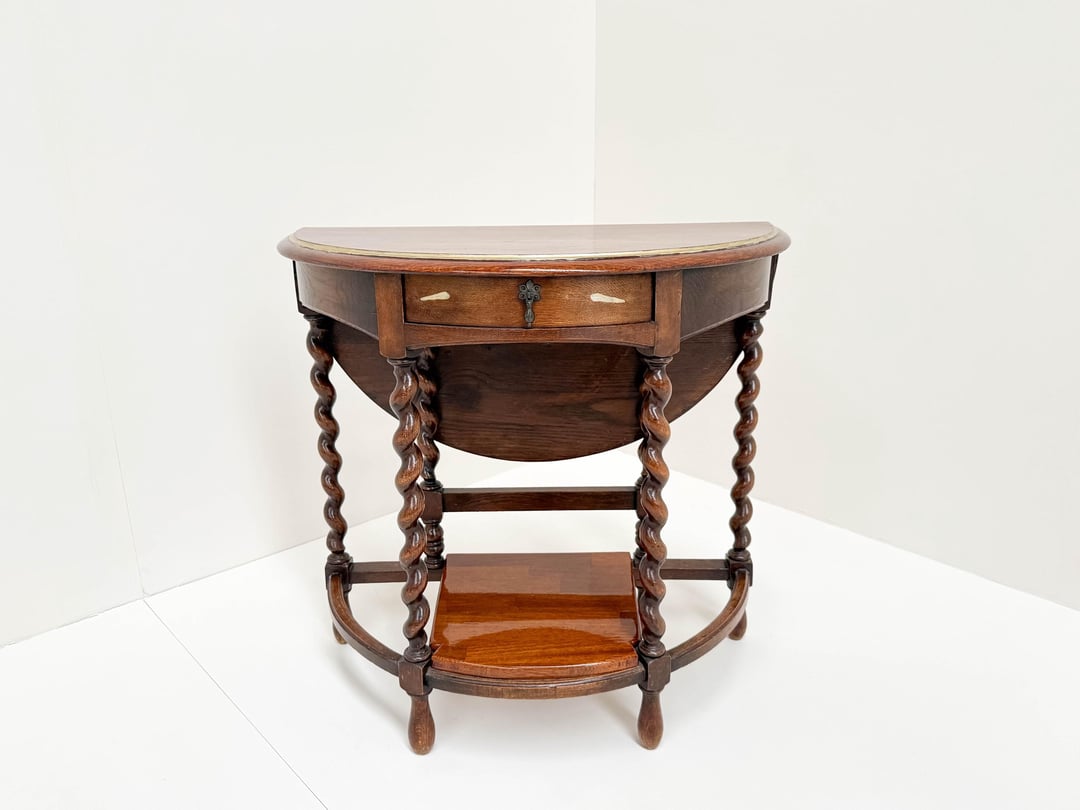 Antique Oak Drop-Leaf Side Table with Barley Twist Legs | Entourage ...