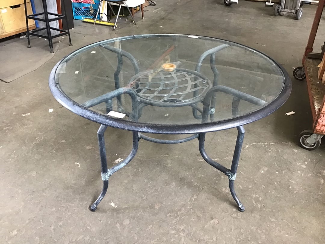 Outdoor Backyard Table (Seattle) | Second Use | Seattle and Tacoma, WA