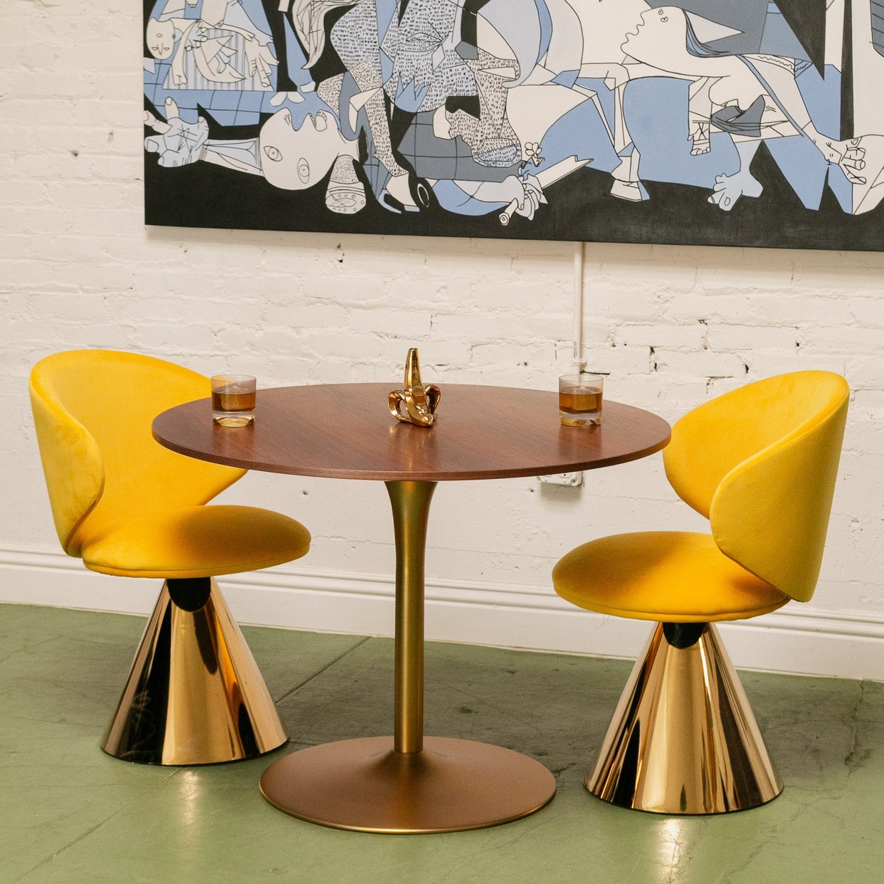 Gold Base Round Dining Table | Sunbeam Vintage - Highland Park - Los ...