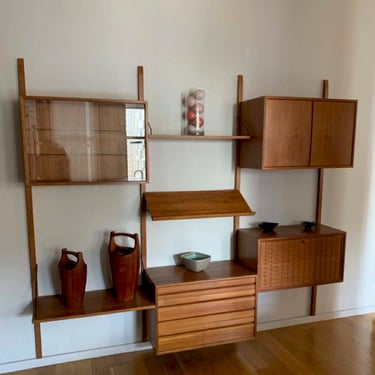 Danish Modern Teak Cado System Wall Unit By Poul Cadovius | cityFoundry ...