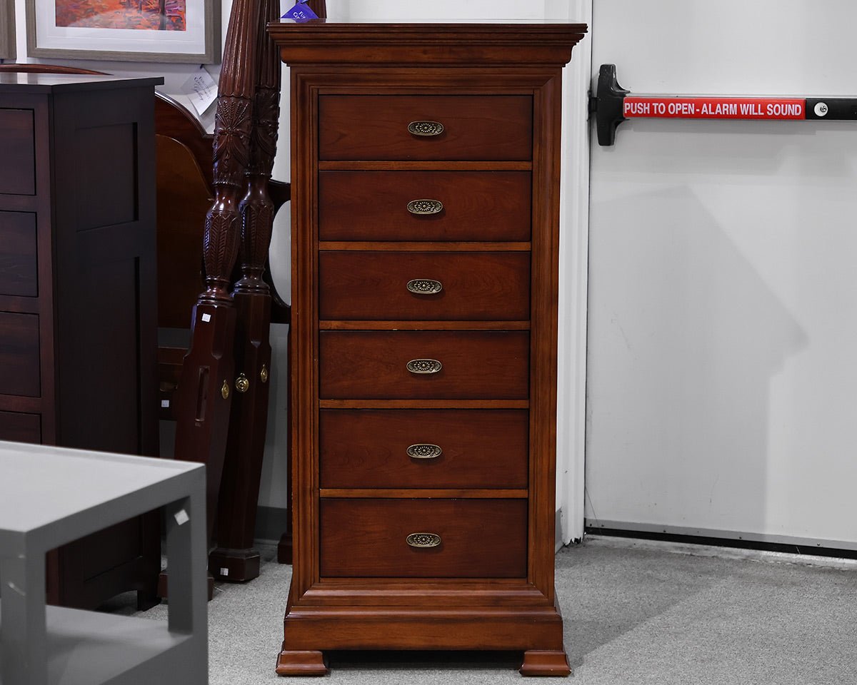 Bassett Lingerie Chest | Furniture Consignment Gallery - Multiple ...