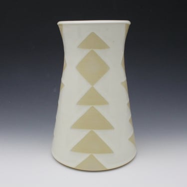 Vase - White and Beige Triangle Pattern | Jeremy Ayers Pottery ...