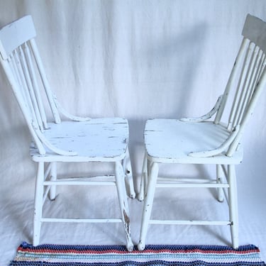 White Farmhouse Chair Chippy Painted Shabby Chair Shabby | All Things ...