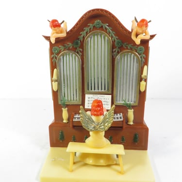 Vintage Angel Playing Musical Organ - Plastic Angel | Pherds Finds ...