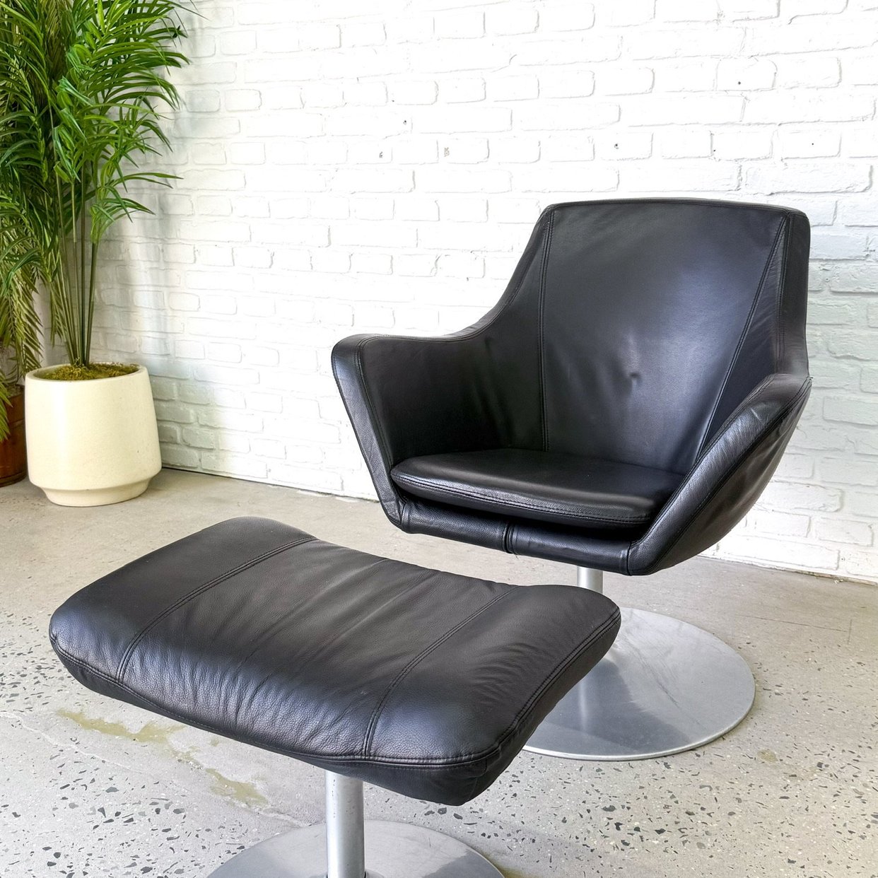 Bolia Leather Swivel Pod Lounge Chair and Ottoman | Flux Modern - Ocean ...