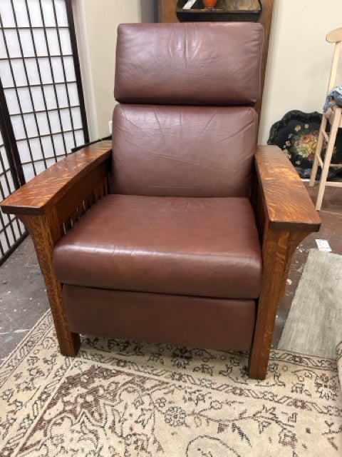 Craftsman Slat Mission Recliner Chair | Turn the Tables - Northbrook ...