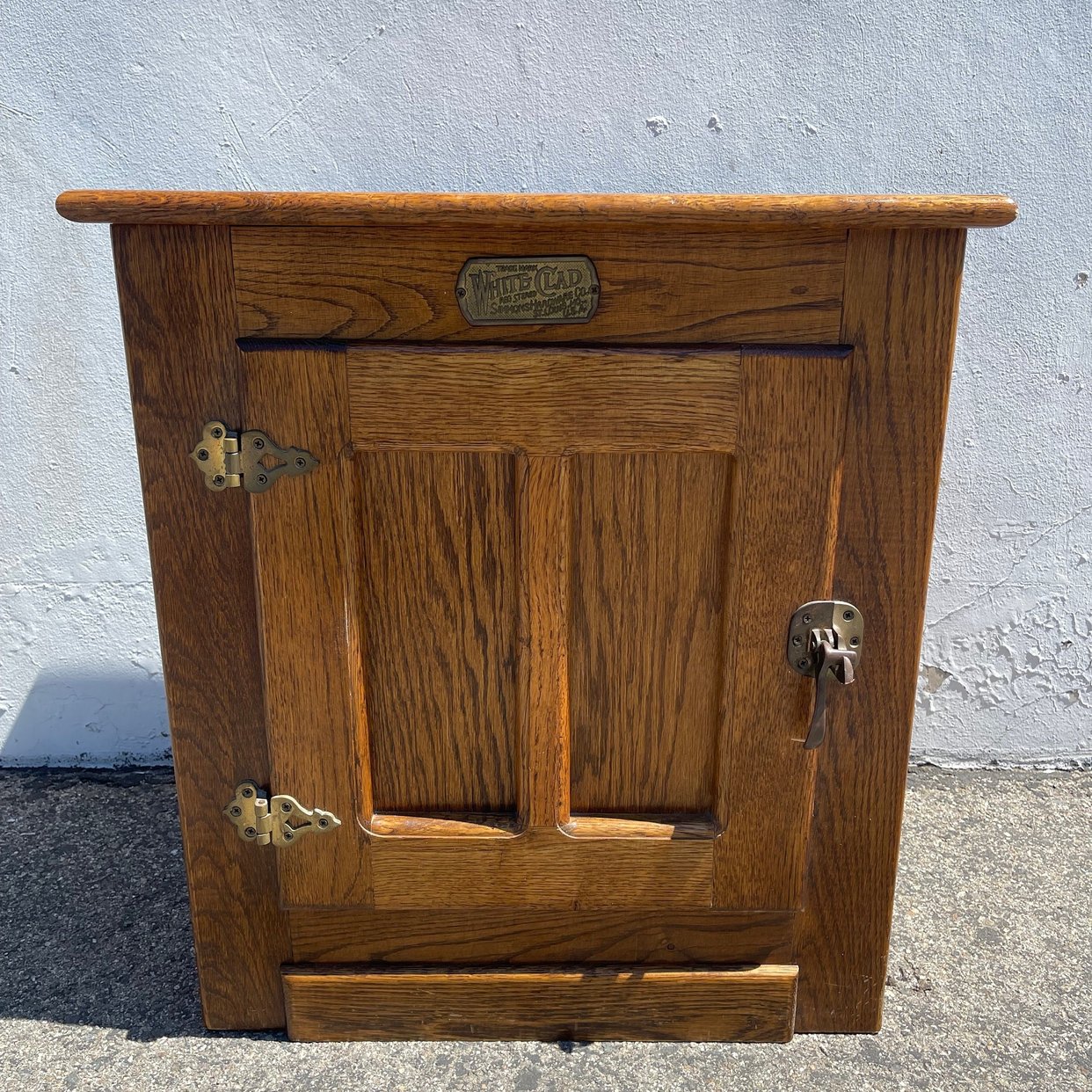 Antique White Clad Cabinet Traditional Wood Nightstand Bedside | Deja ...