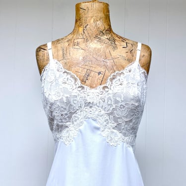Vintage 1960s Ivory Lace Full Slip, Vanity Fair Nylon Tricot | Ranch ...