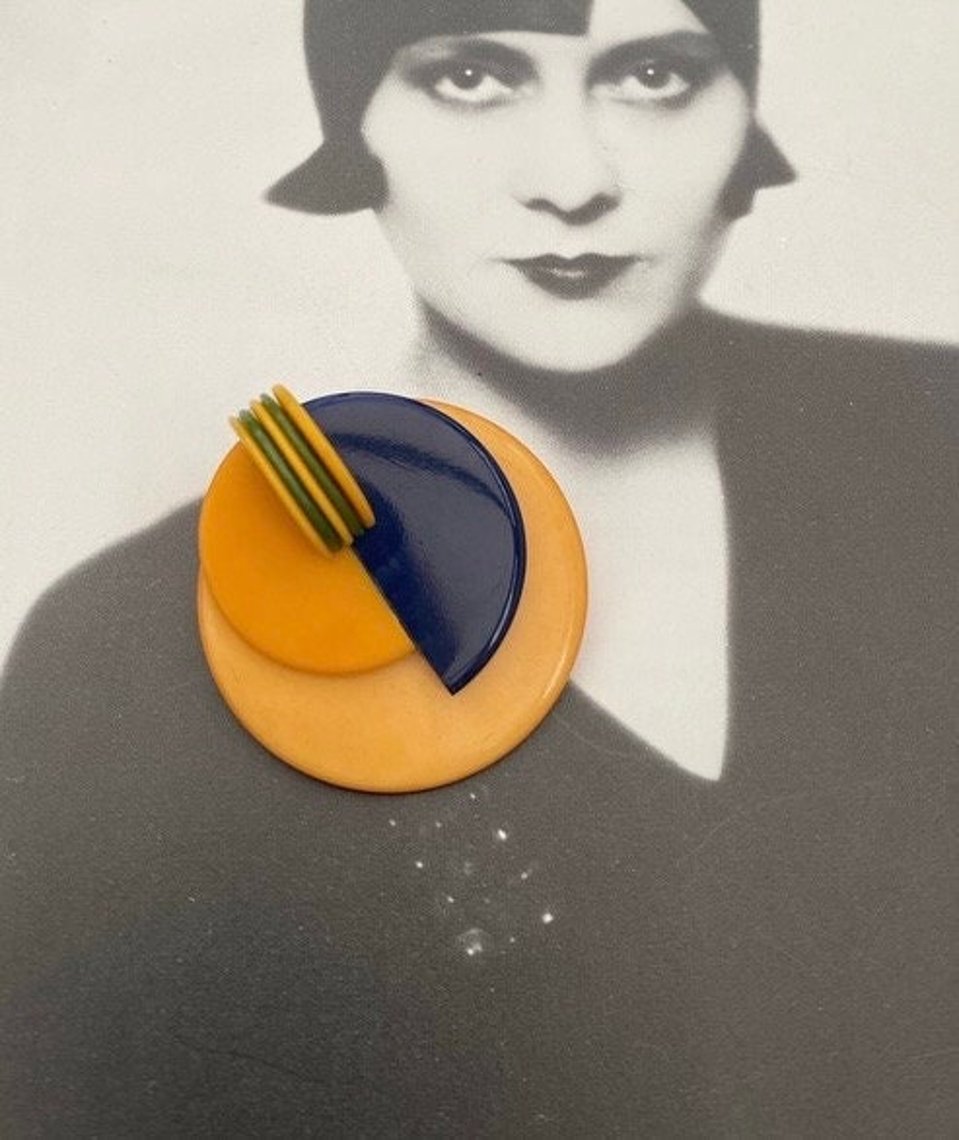 Vintage Art Deco Vintage Phenolic Bakelite & Galalith Geometric ...