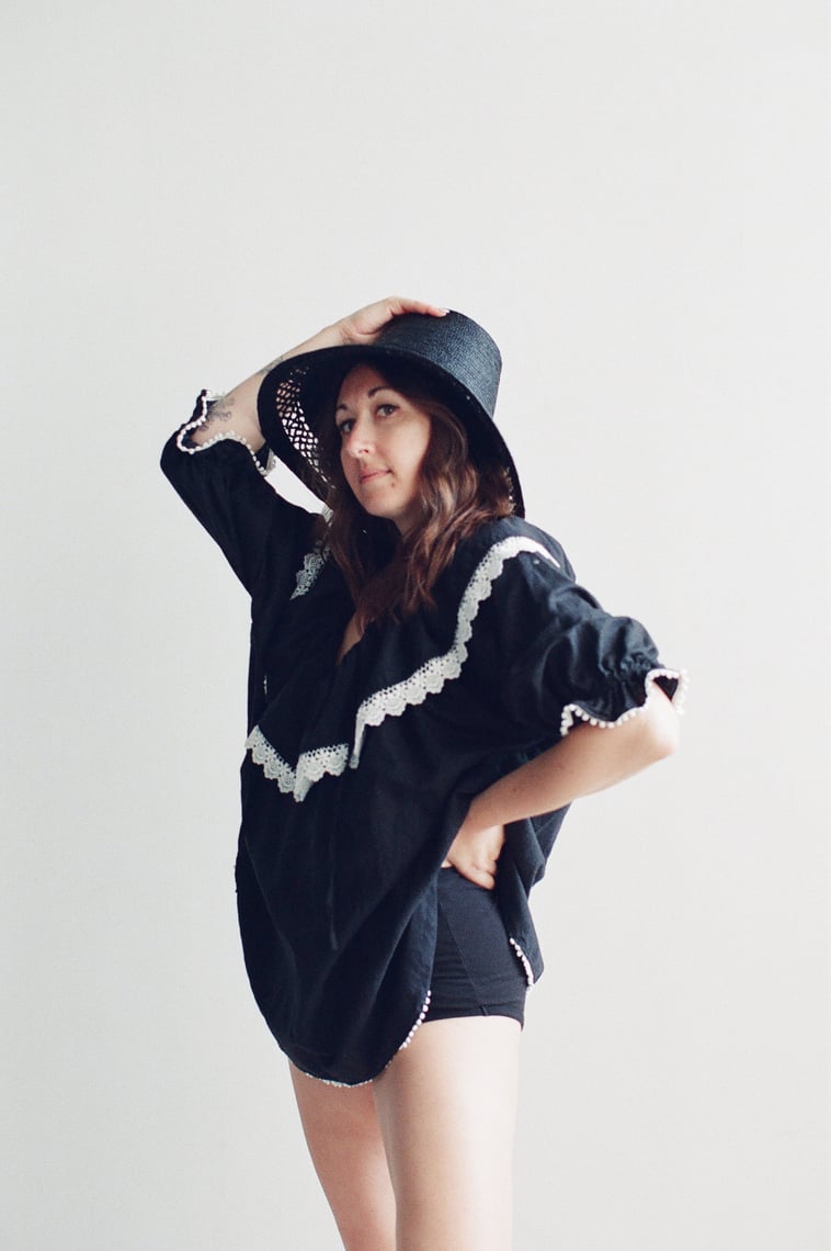 Fancy Faye Mini Noir | Encourage Vintage | San Francisco, CA