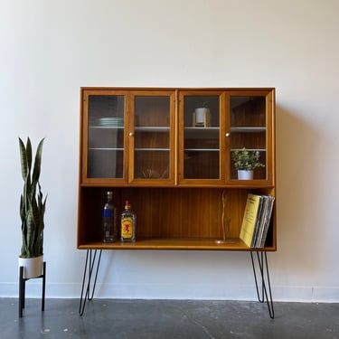 Drexel declaration MCM display cabinet | Modage Furniture | Sayreville, NJ