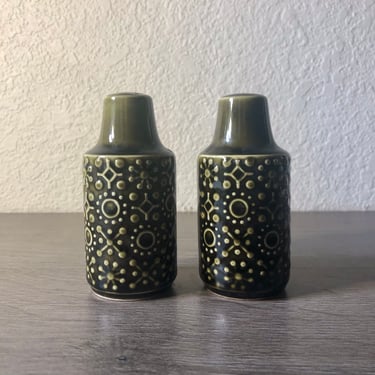Wade Pottery Ireland Set Salt & Pepper, Vintage 1950's Irish Porcelain ...