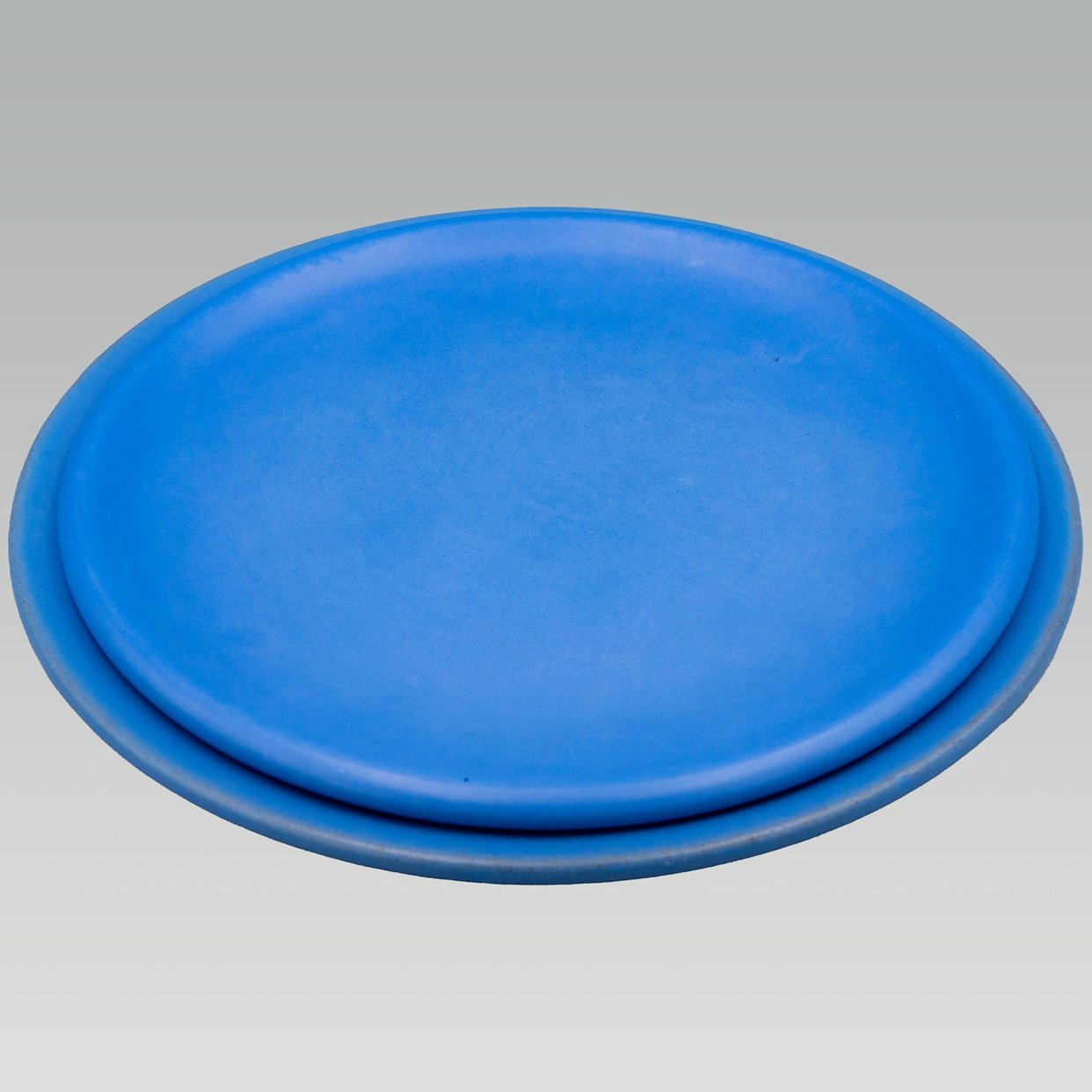 CATALINA ISLAND Pottery Catalina Blue Dinner Plates, 11" Coupe | Mostly ...