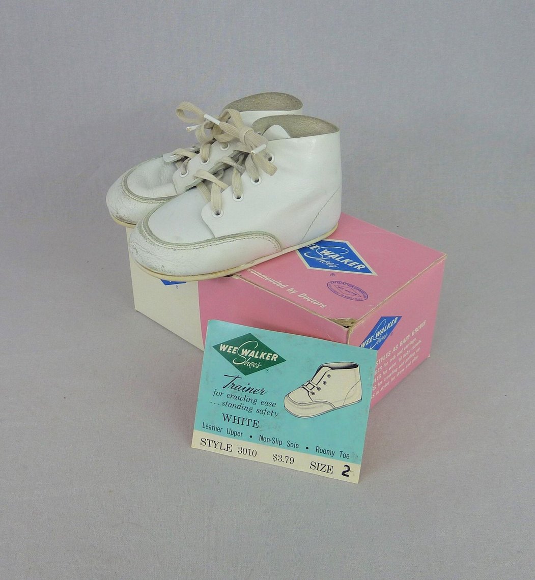 Vintage Wee Walker Baby Shoes with the Original Box - | Whirlgig ...