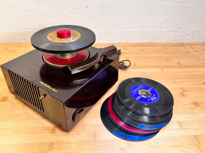 1950 RCA Victor 45rpm Bakelite Portable Record Player, Fully Serviced ...