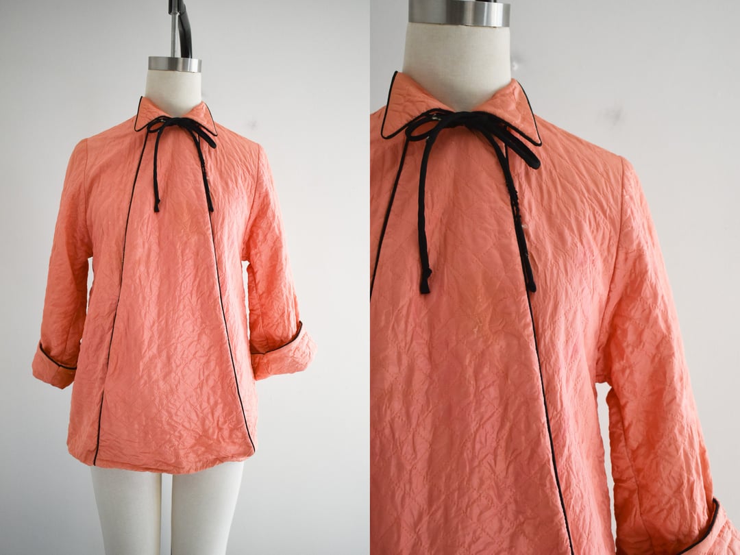 1940s Evelyn Pearson Coral Quilted Bed Jacket | Blackbird Antiques ...