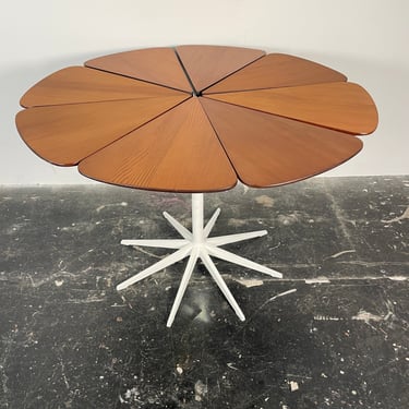 Richard Schultz Redwood Petal Dining Table for Knoll | Hobbs Modern ...