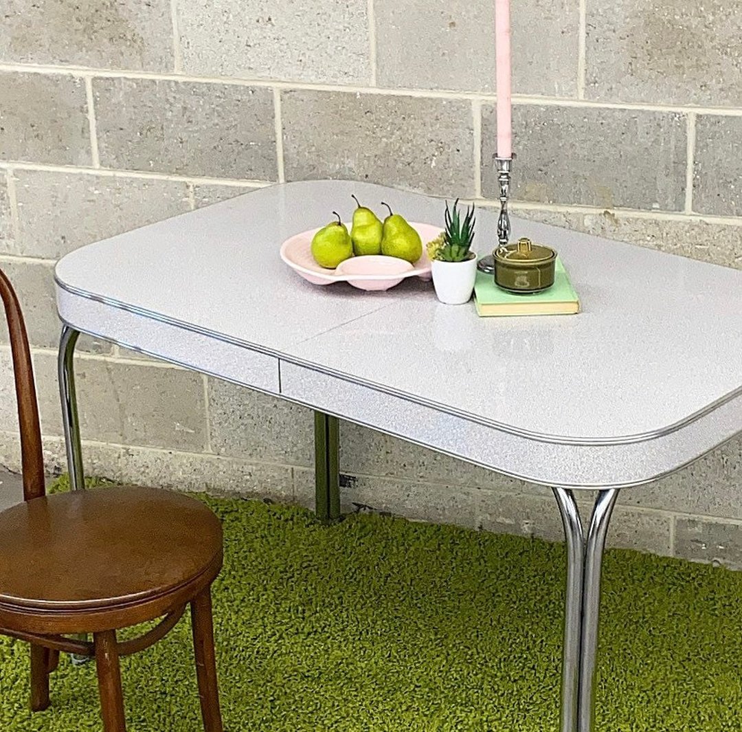 LOCAL PICKUP ONLY ———— Vintage Formica Dining Table | Retrospect ...