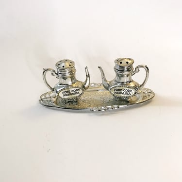 Vintage Tea Pot Salt and Pepper Shakers Whimsical Nebraska Souvenir ...