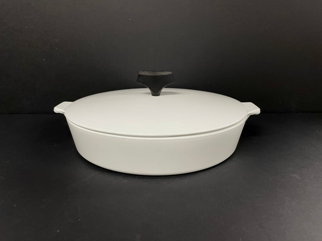 Vintage Corning Ware Buffet Server / Casserole Dish / With Lid / White ...