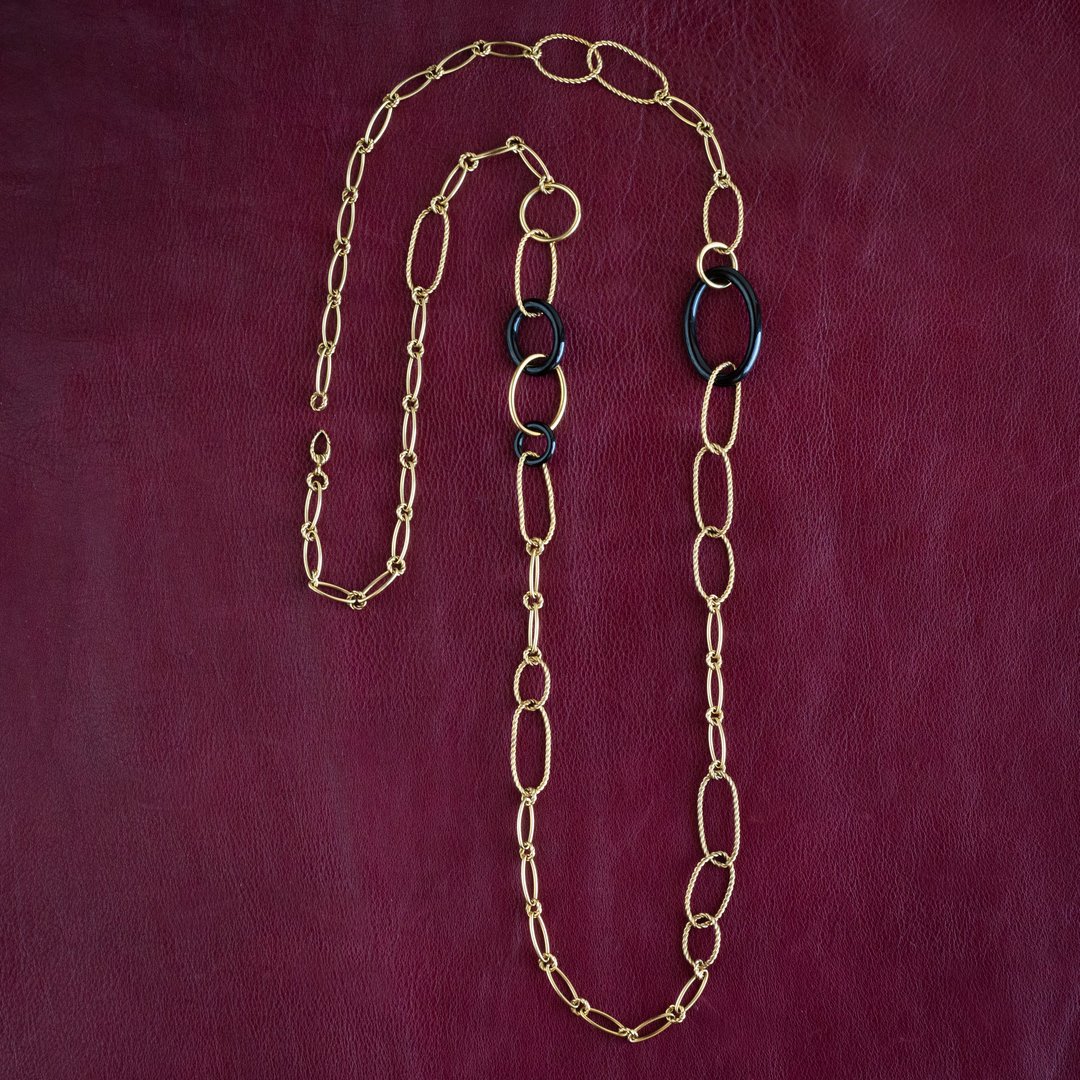 David Yurman Sculpted Oval Necklace with Onyx | Pippin Vintage Jewelry ...